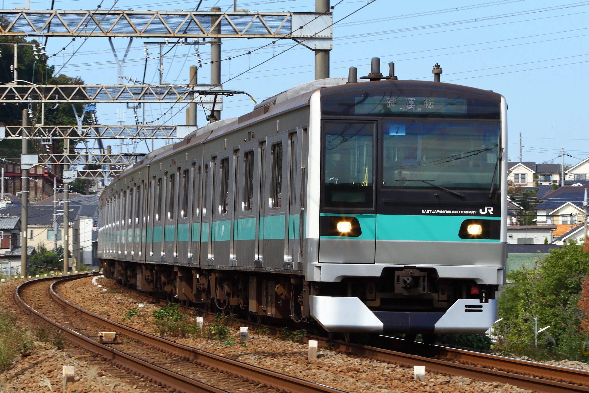 JR東日本E233系2000番台の小田急線内での試運転の撮影は何が大変だったのか : Odapedia ～小田急のファンブログ～