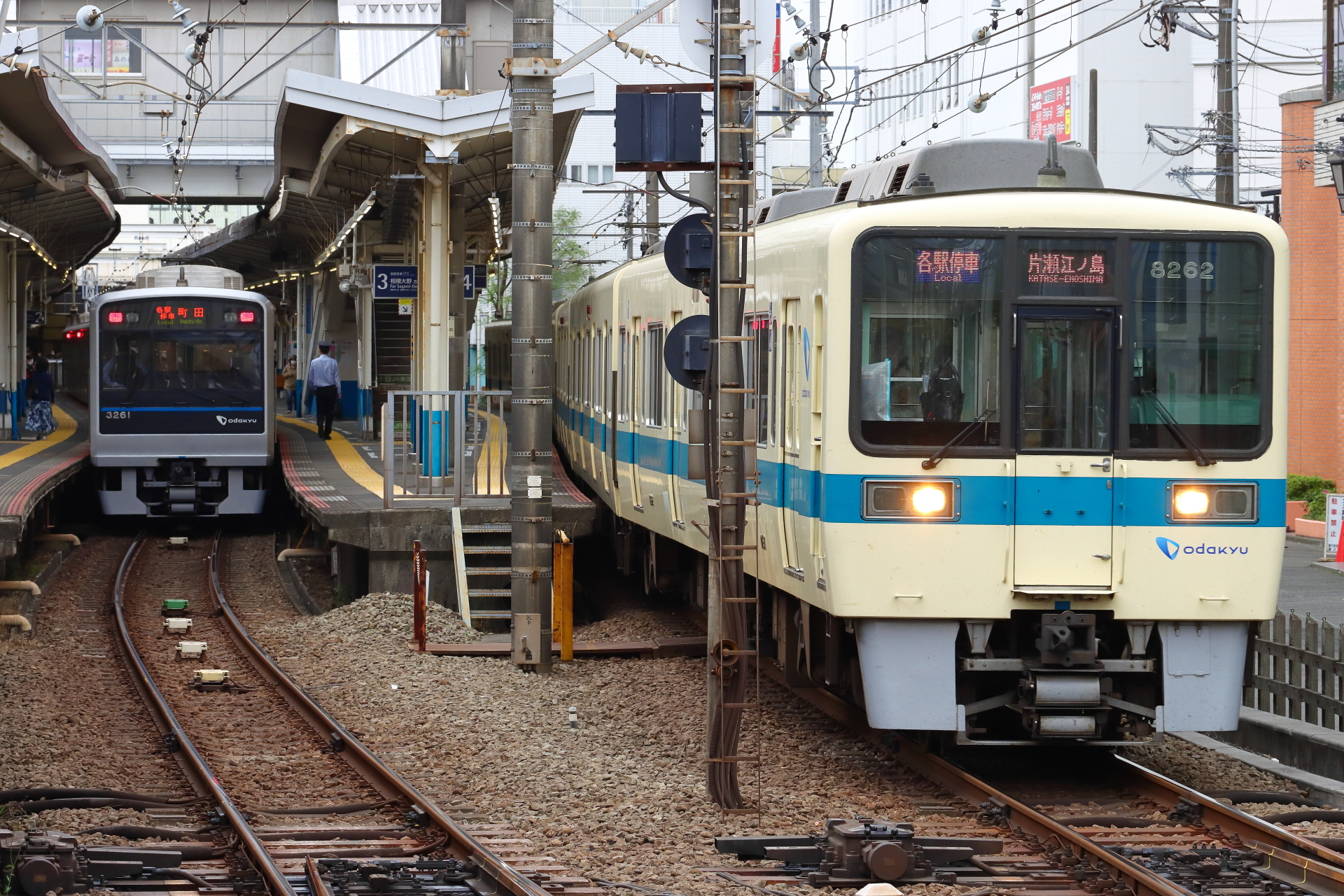 小田急の藤沢駅における列車の接続はなぜよくできないのか : Odapedia ～小田急のファンブログ～