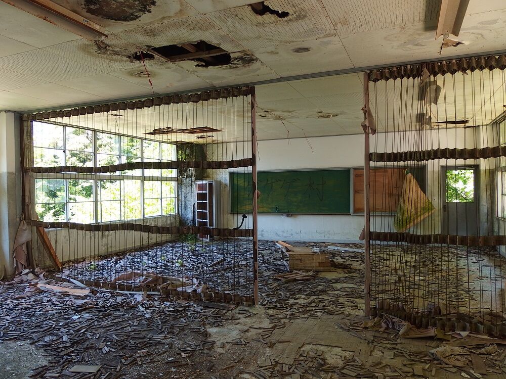 林道サンギリ線と旧県道228号を走って坂本ダムの最深部まで探索してみた （その2） : ロードバイク・MTBの整備記録