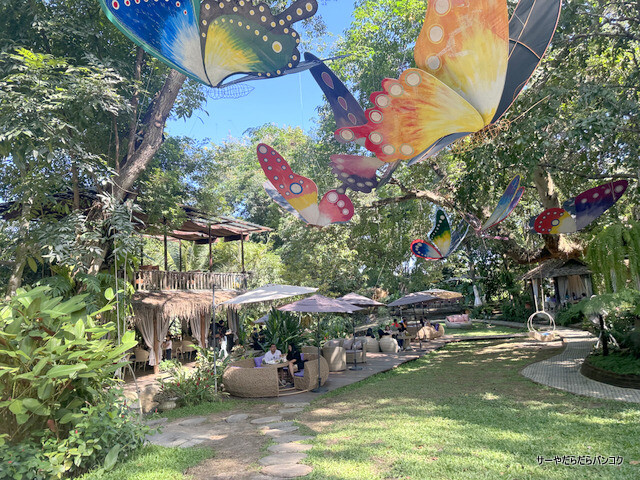 【Per-La-Mer Cafe】 at チェンマイ・メーリムエリア ～タイ人に大人気！広大な敷地のタイ料理レストラン～ : サーヤのバンコク ...