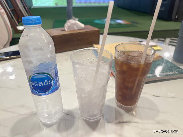 【GOLFZON PARK SOOHO】 at Big C Ekkamai ～サーヤのゴルフ日記第81回・VIPルームも完備！最新ゴルフ ...