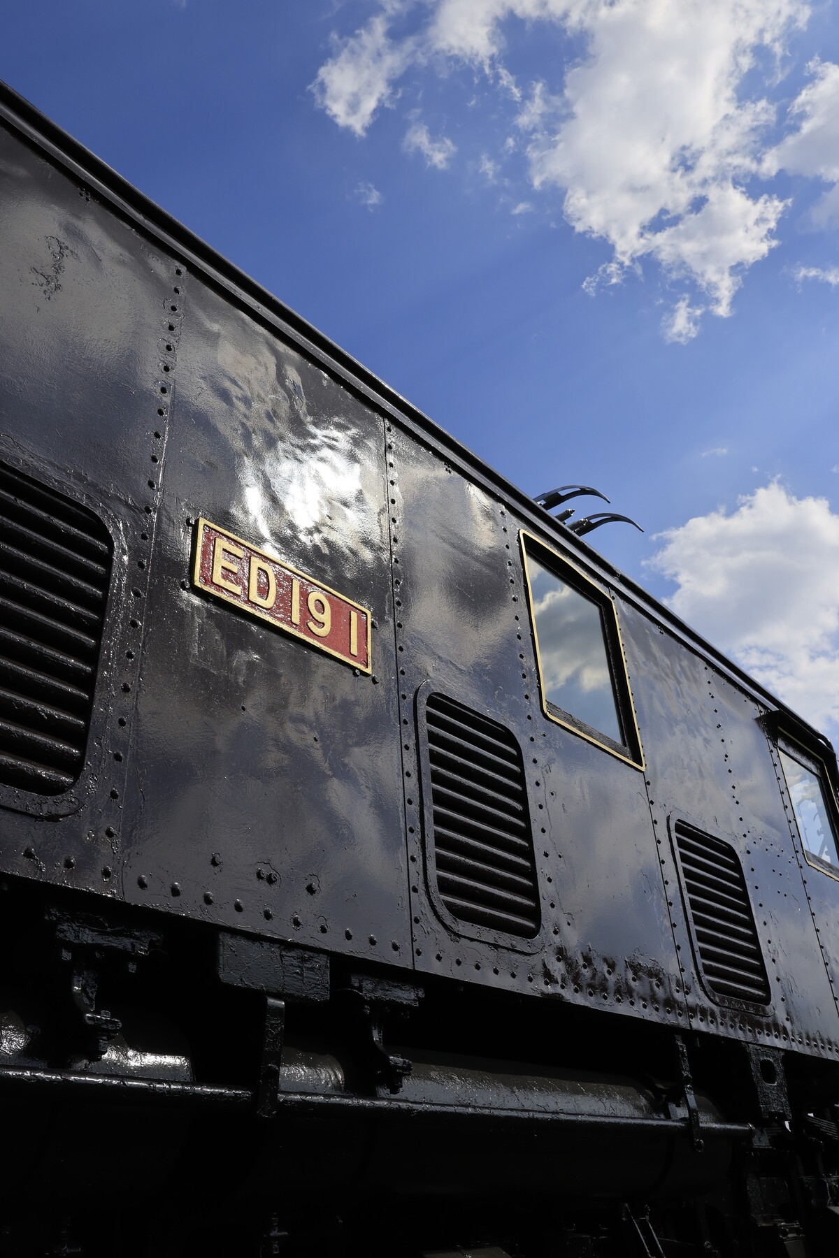 箕輪町郷土博物館のED19 1 ～保存機めぐりは【晴れ漢】に任せとけ！～ : ohanefu blog ～snap photo～