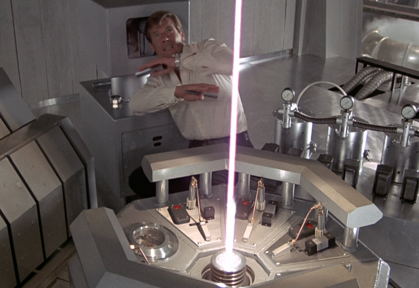 『SUPERSPY SCIENCE』レビュー①／007シリーズはレーザー光線が大好き！ : For James Bond 007 Lovers Only