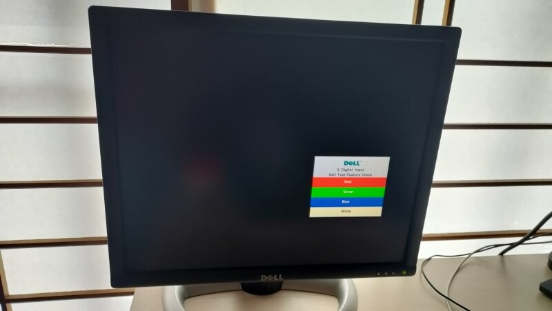 PCモニタ『1901FP』の分解方法(DELL製) : ひまチュンの機械ブログ