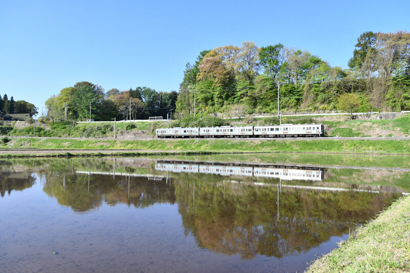 ona3のきままに撮り鉄 : 4月28日撮影 飯田線は定番の場所にて水鏡狙いより