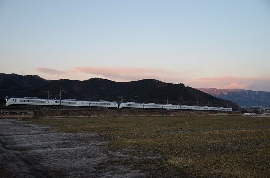 ona3のきままに撮り鉄 : 1月13日撮影 その3 朝のE353系と