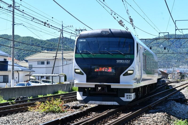 ona3のきままに撮り鉄 : 本日撮影 E257系による「あずさ71号」と「あずさ83号」より