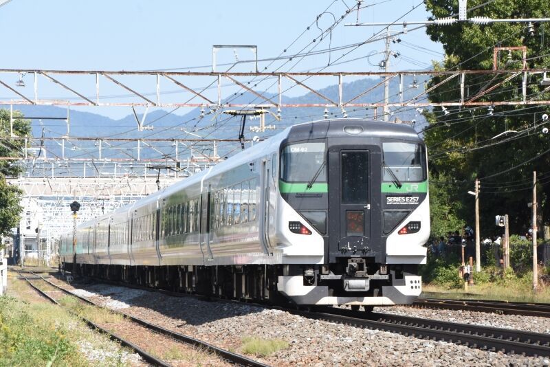 ona3のきままに撮り鉄 : 本日撮影 E257系5000番台による下りの「あずさ」2本より