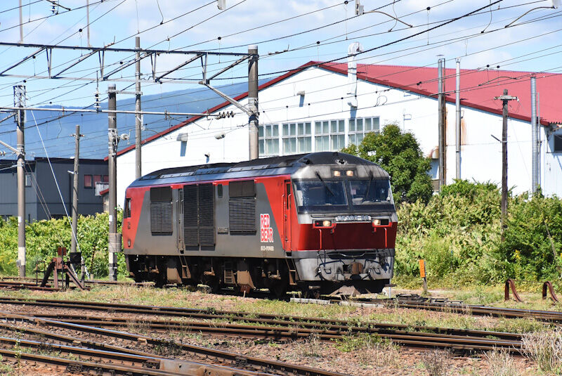 ona3のきままに撮り鉄 : 8月10日撮影 五稜郭にて その3 DF200出区とDF200が牽く3067ﾚより