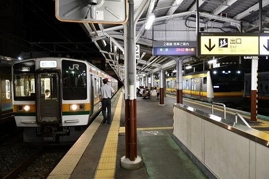 ona3のきままに撮り鉄 : 9月7日撮影 諏訪湖新作花火臨応援 E233系中原車より