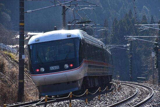 ona3のきままに撮り鉄 : 12月5日撮影 E353系「あずさ」と383系「WVしなの」より