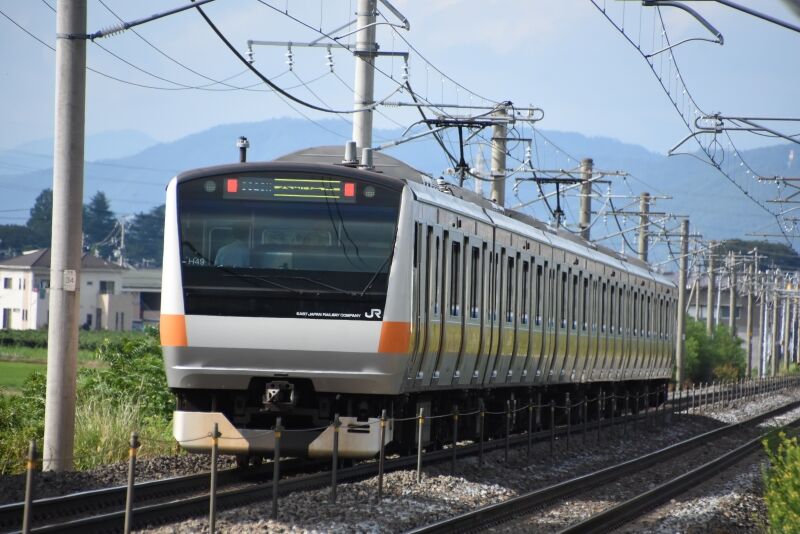 ona3のきままに撮り鉄 : 本日の撮影 諏訪湖花火臨 応援のE233系H49編成より その1