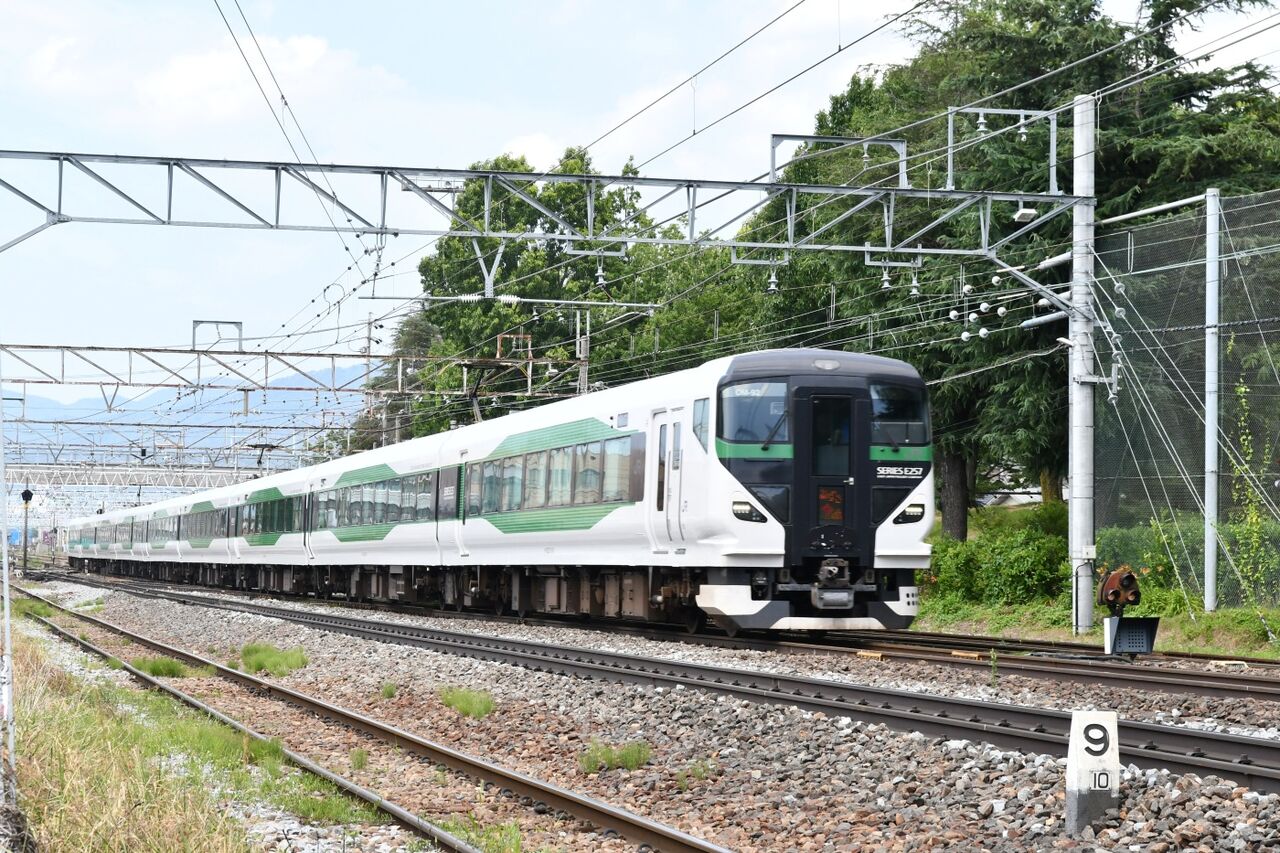 ona3のきままに撮り鉄 : 本日の撮影 E257系5000番台 OM92編成による「あずさ74号」