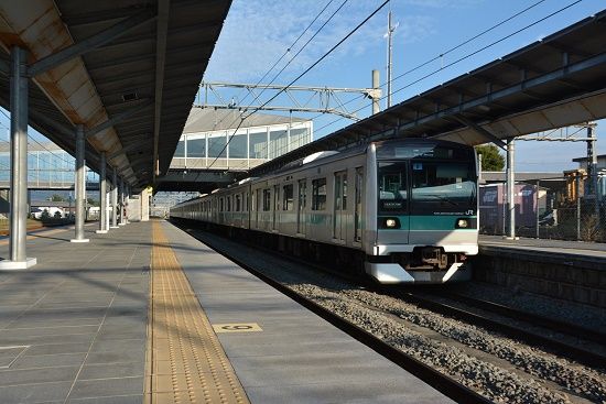 ona3のきままに撮り鉄 : 10月14日撮影 EH200貨物とE233配給