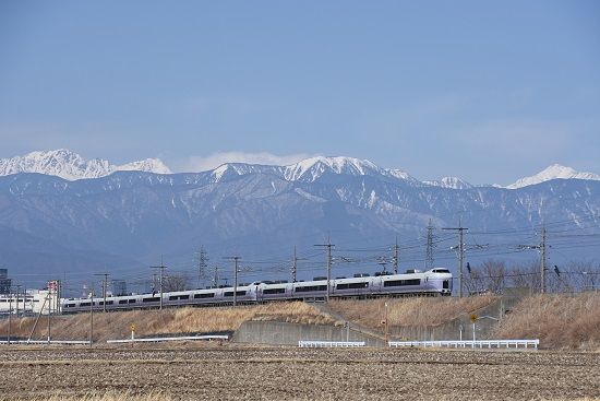 ona3のきままに撮り鉄 : 本日の撮影 E351系 スーパーあずさ