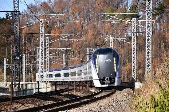 ona3のきままに撮り鉄 : 11月30日撮影 立場川鉄橋にてE353系「あずさ」より