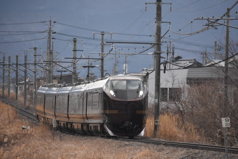 ona3のきままに撮り鉄 : 本日撮影 E655系による団臨「『新宿駅・渋谷駅開業140周年記念号』で行く 甲州街道・宿場街 上諏訪」より
