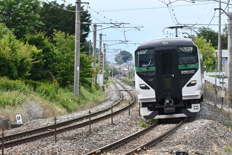 ona3のきままに撮り鉄 : 本日撮影 E257系5000番台による「あずさ74号」の送り込み回送より