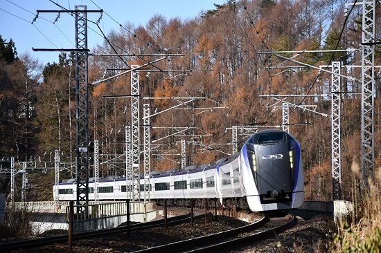 ona3のきままに撮り鉄 : 11月30日撮影 立場川鉄橋にてE353系「あずさ」より