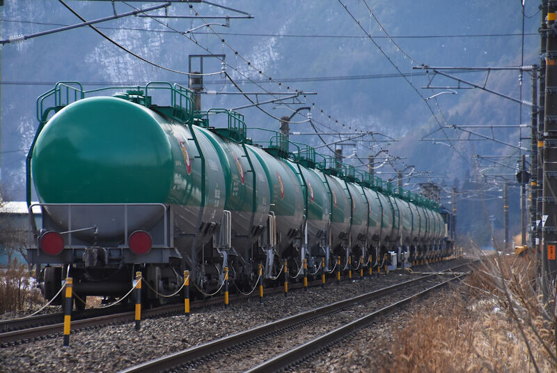 ona3のきままに撮り鉄 : 本日の撮影 西線貨物8084ﾚは原色重連より