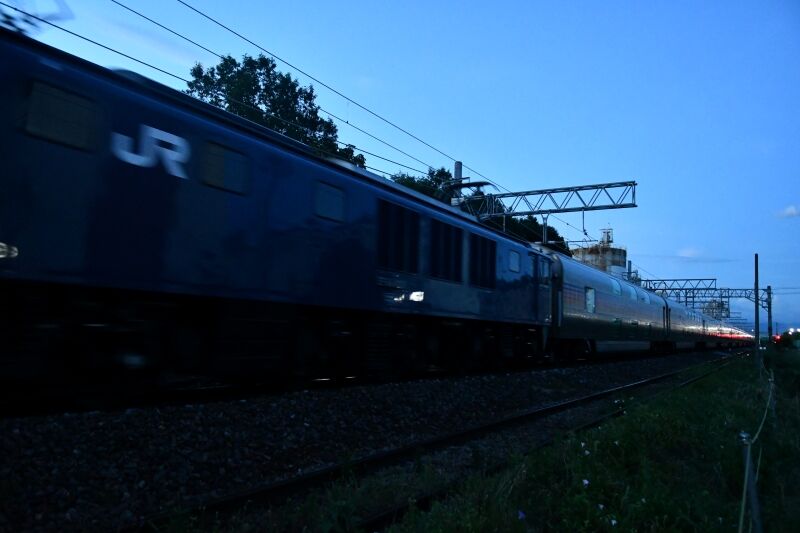 ona3のきままに撮り鉄 : 本日撮影 EF64-1031号機が牽くカシオペア廃回より