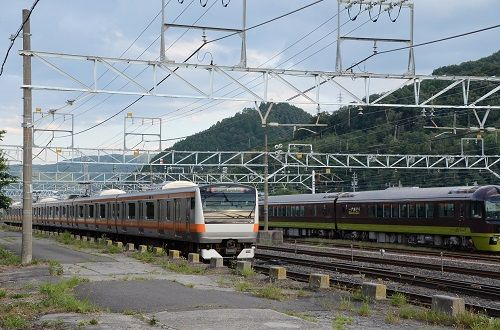 ona3のきままに撮り鉄 : 8月15日撮影 諏訪湖花火臨 その7 E233との並び