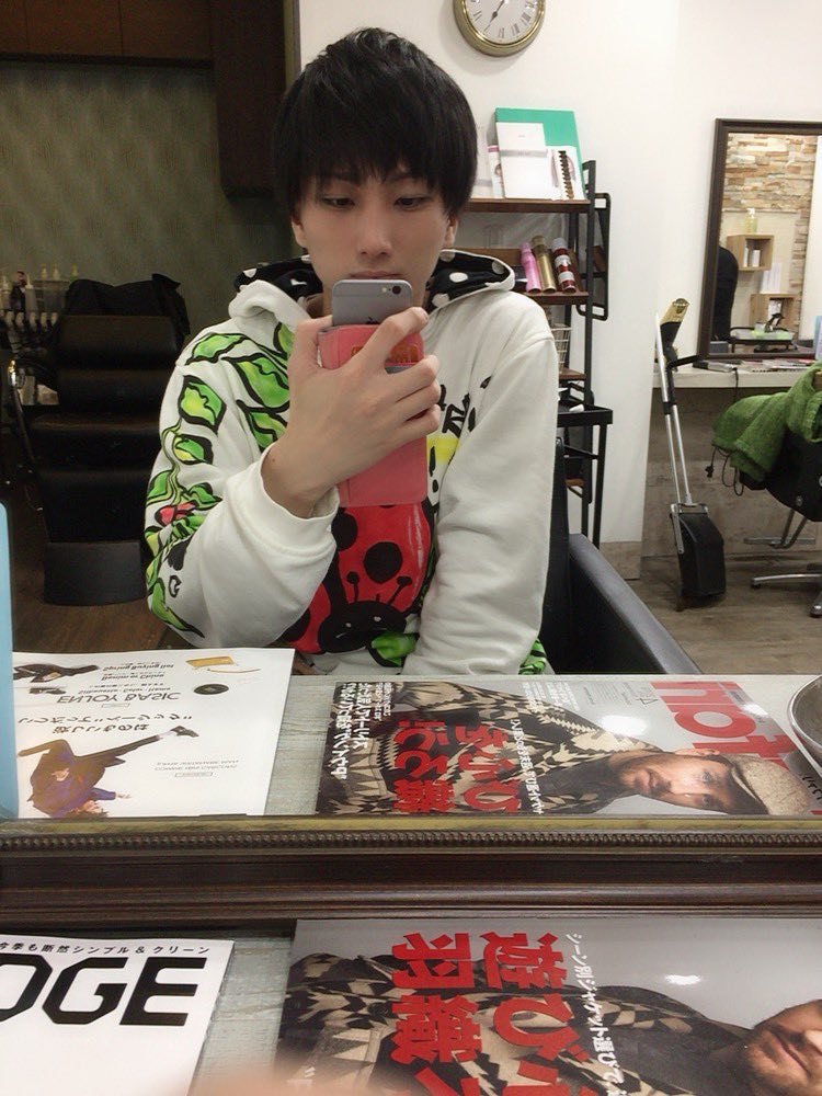 Re: [閒聊] 日本前電競選手 迷上女裝 - 看板Marginalman - PTT網頁版