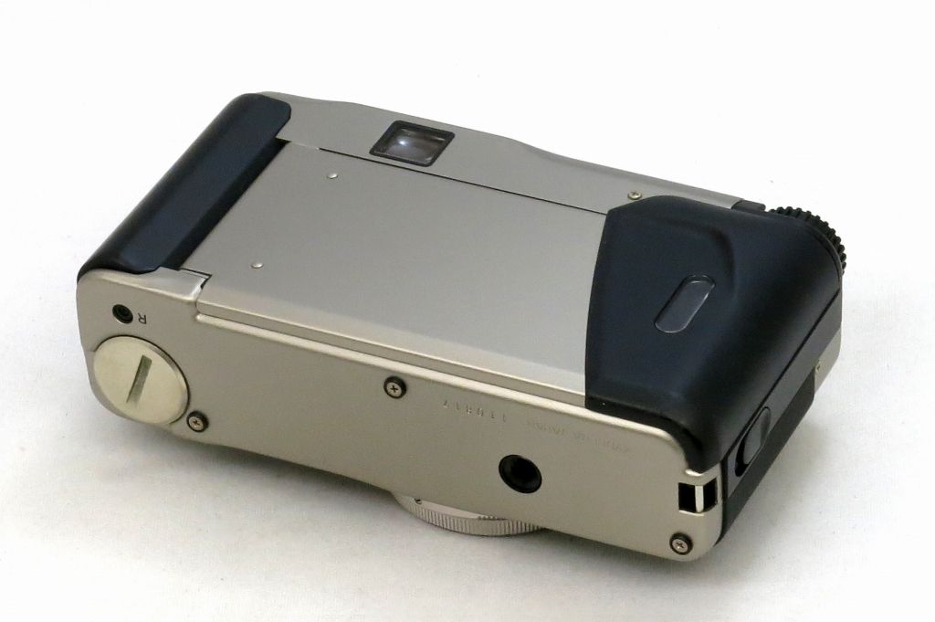 CONTAX TvsII 【AB】 ***SOLD OUT*** : コンタックス専門店 カメラの極楽堂