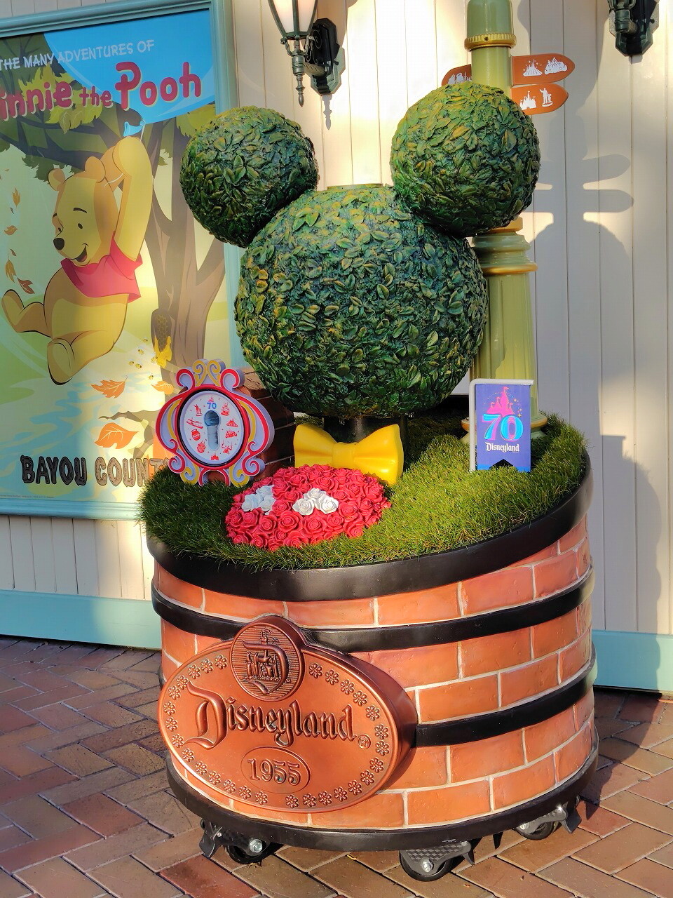 おばさんと小学生の内緒のディズニー : 祝☆DLR70周年／初日③ ブエナのミッキーに会う