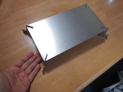 エバニュー チタンテーブル（EVERNEW TITANIUM SOLID TABLE) : 自然とアウトドアが好き。道具とか