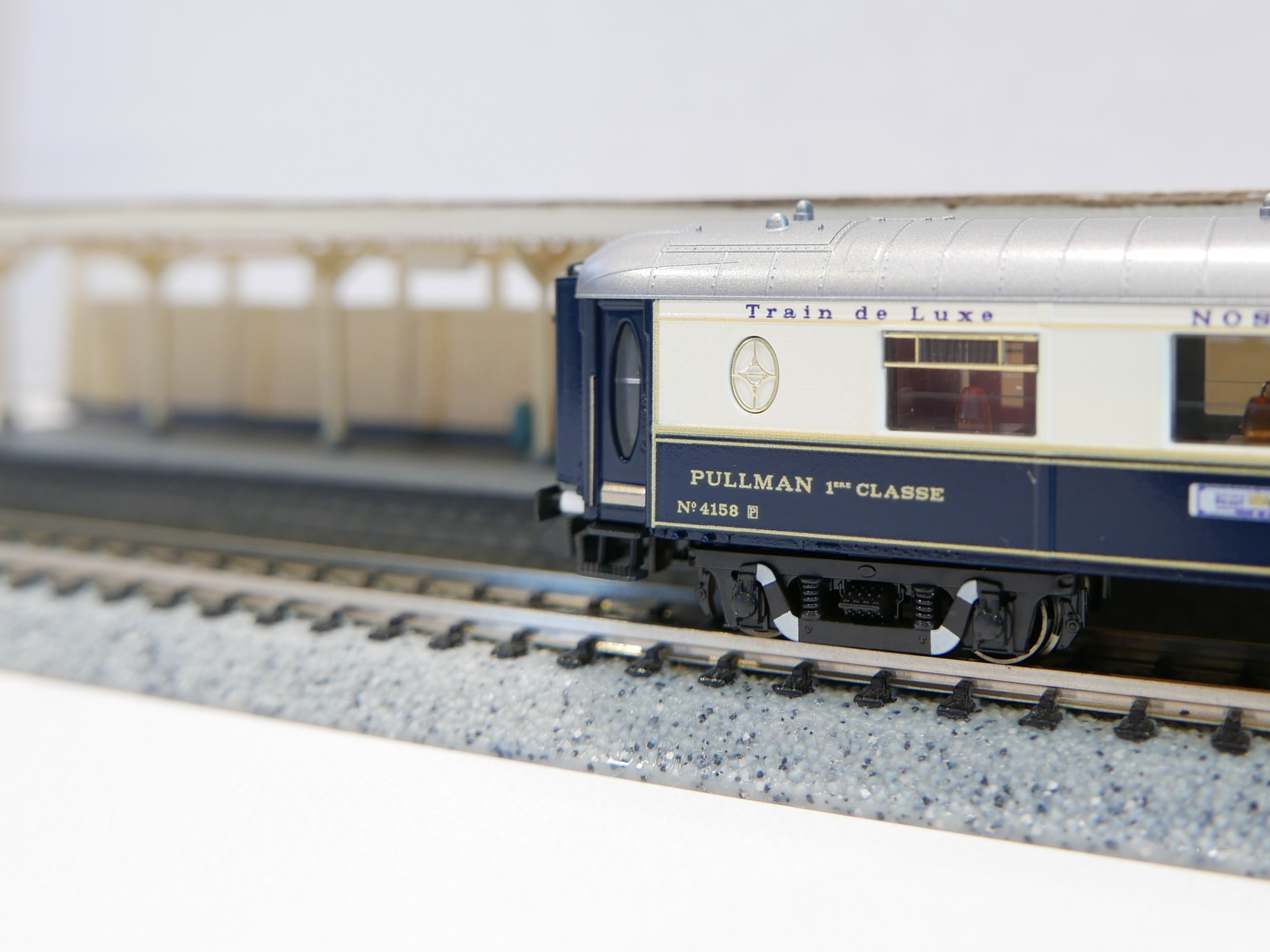 ようこそ熊猫鉄道へ！ ～ぱんこの撮影日記 新館～ : KATO オリエント急行 プルマン4158 箱根ラリック美術館保存車