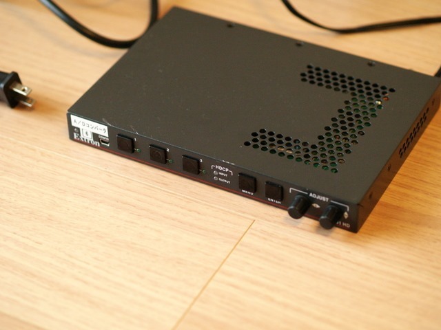 Extron DSC 301 HD(業務用A/D変換ビデオスケーラー) : 小さいって事は・・・