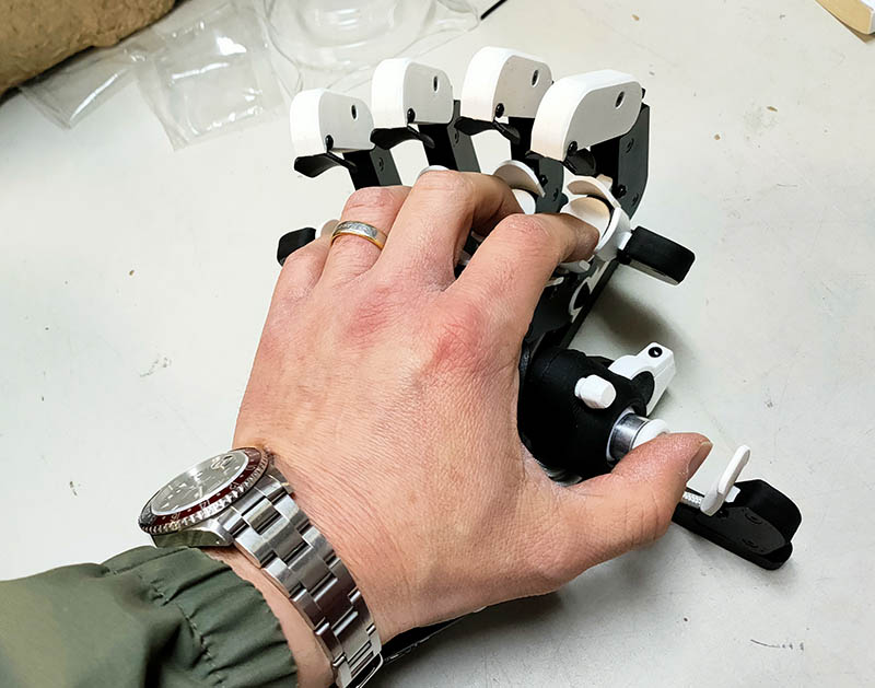 AZERON プログラマブルゲーミングキーボード : リサイクル AZERON プログラマブルゲーミングキーボード : リサイクル