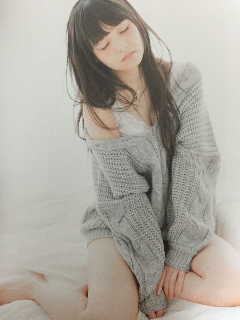 上坂すみれ写真集Sumipedia : ピカえもんの遊戯王blog