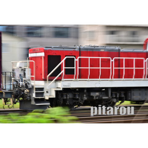 DD200-19号機を流し撮り 1/10秒 2023年7月6日 : pitarouファミリーのブログ