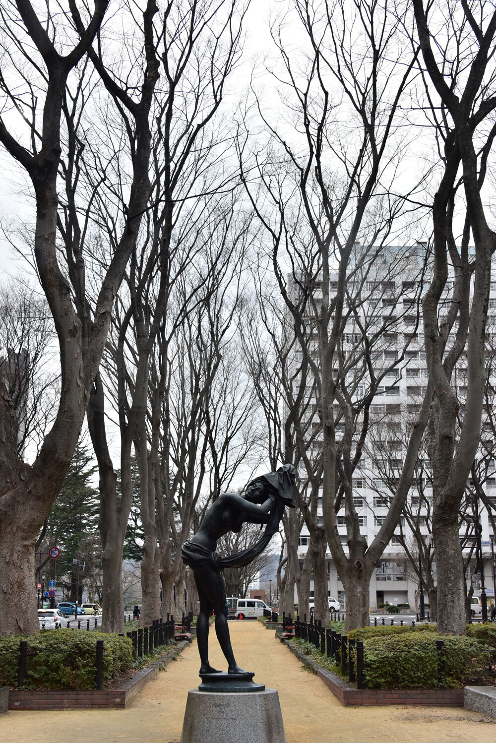 定禅寺通り 2021年3月16日（火）撮影 杜の都の彫刻めぐり : pitarouファミリーのブログ