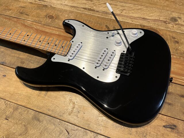 ☆これぞスーパーストラト!?Squier Contemporary Stratocaster ☆これぞスーパーストラト!?Squier Contemporary Stratocaster