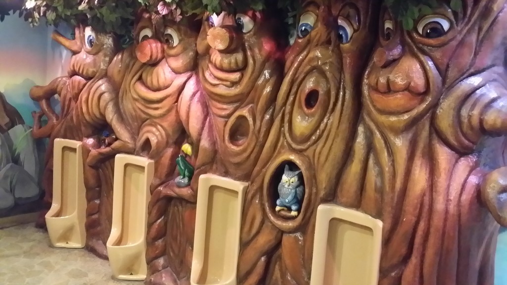 サンリオピューロランドに行ってまいります。 : 水族館に行ってまいります。