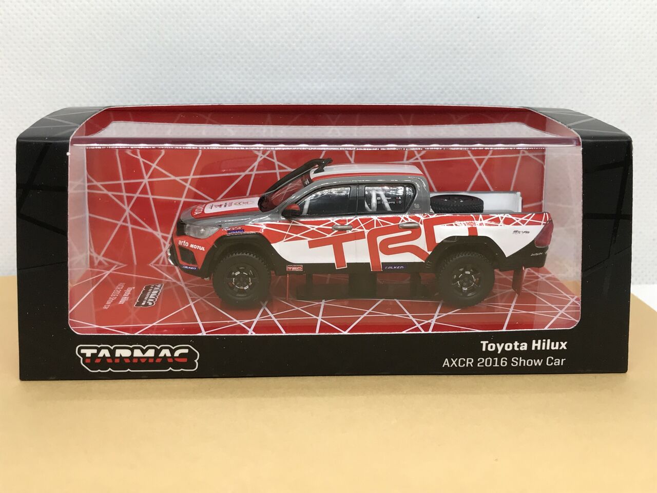 ブリバリ TOYOTA HILUX AXCR 2016 SHOW CAR / TARMAC : Poncha BLOG - since 2016