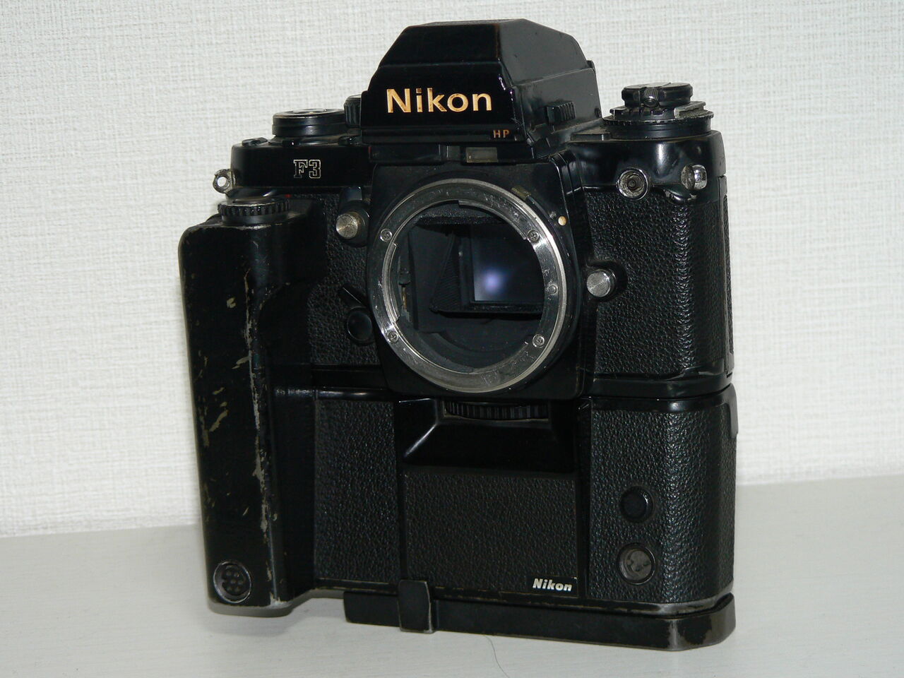 第356回目 ニコンF3HP(+MD-4)のクリーニング(前編) : ポンコツ 第356回目 ニコンF3HP(+MD-4)のクリーニング(前編) : ポンコツ