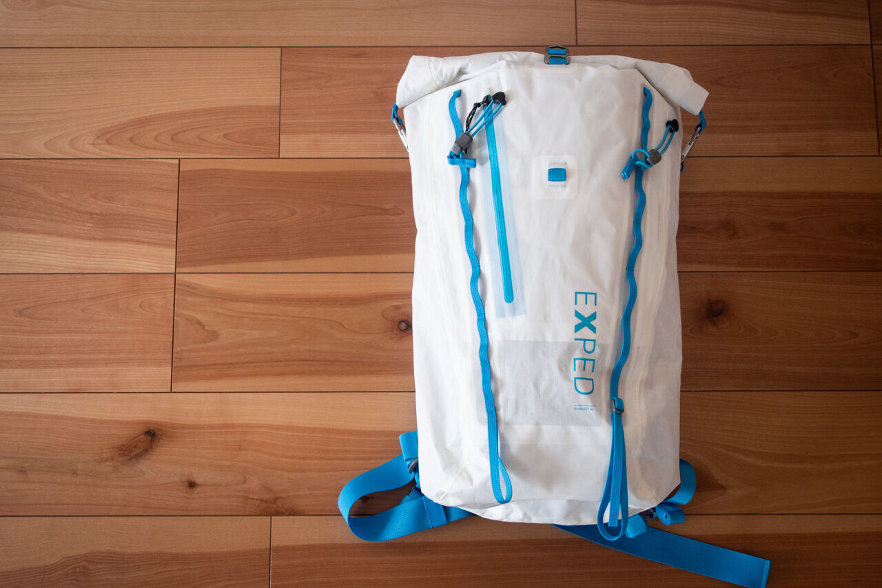 白いヤツ [EXPED WHITEOUT 30] : 山に野に川に呑みに