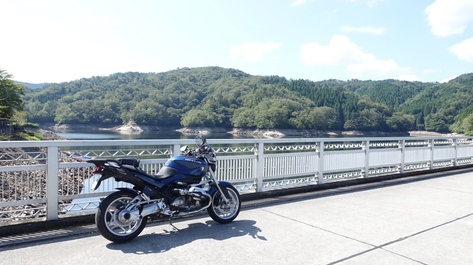 ちょいと三河湖ツーリング | バイエルン・ボクサー 茶輪次 TRJ