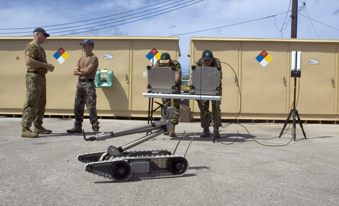 武器化されたロボット Weaponized Robots : 軍用無線のブログ JA2GZU suzuki shinichi