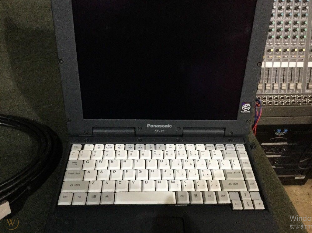 EPLRS ミリタリーラジオRT-1720FUHFトランシーバーW /リモートケーブルコンピューターHMMWV EPLRS : 軍用無線の ...