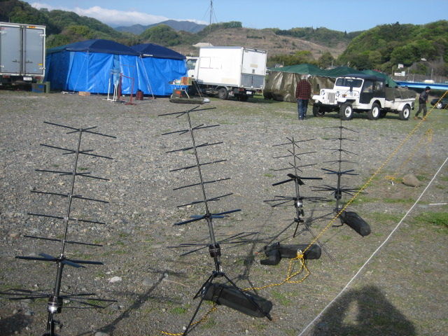 米軍衛星 MILSAT AN/PSC-3 TACSAT : 軍用無線のブログ suzuki shinichi