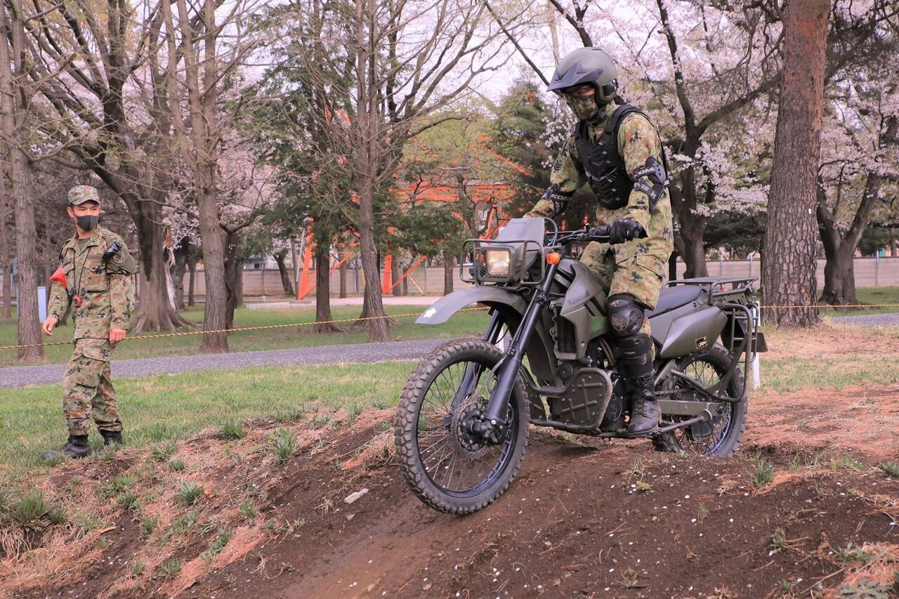 PRC－104（HF） PRC－119E（L－VHF） PRC－113（VHF，UHF）アマチュア無線 軍用無線 その他 : 軍用無線のブログ ...