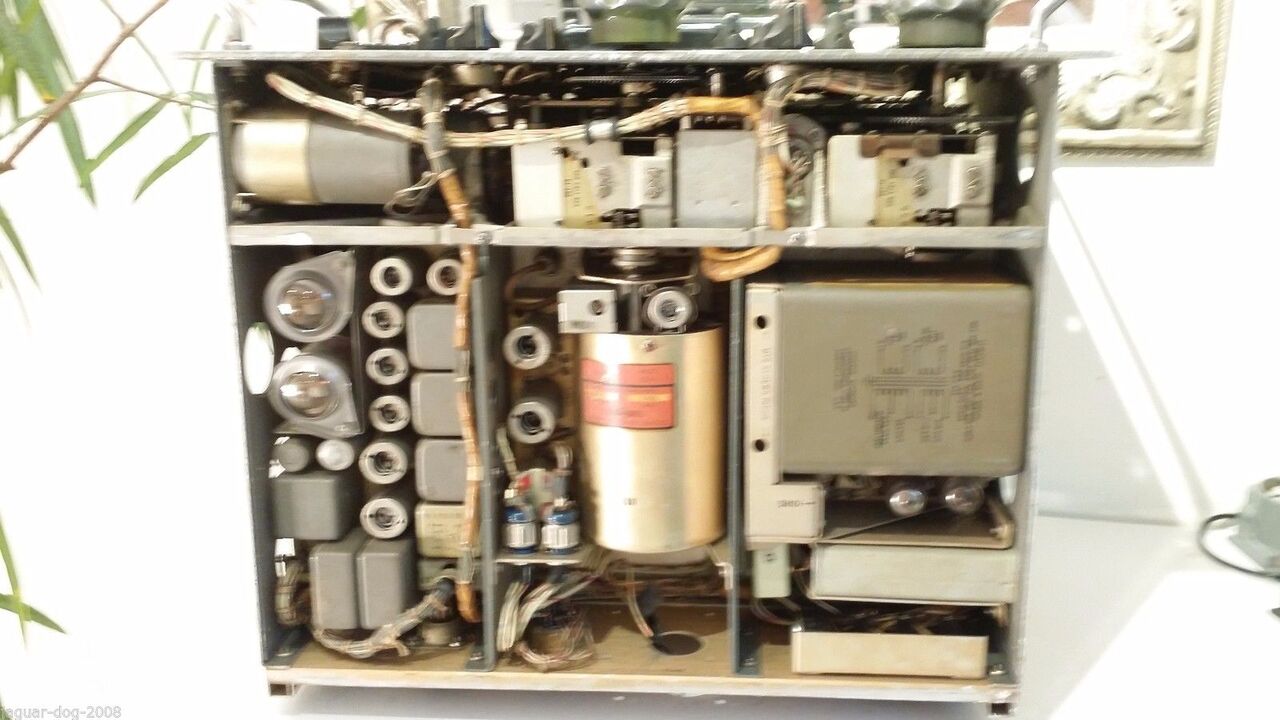 象の檻アンテナ(Elephant Cage) The CDAA Antenna and the Wullenweber : 軍用無線のブログ ...