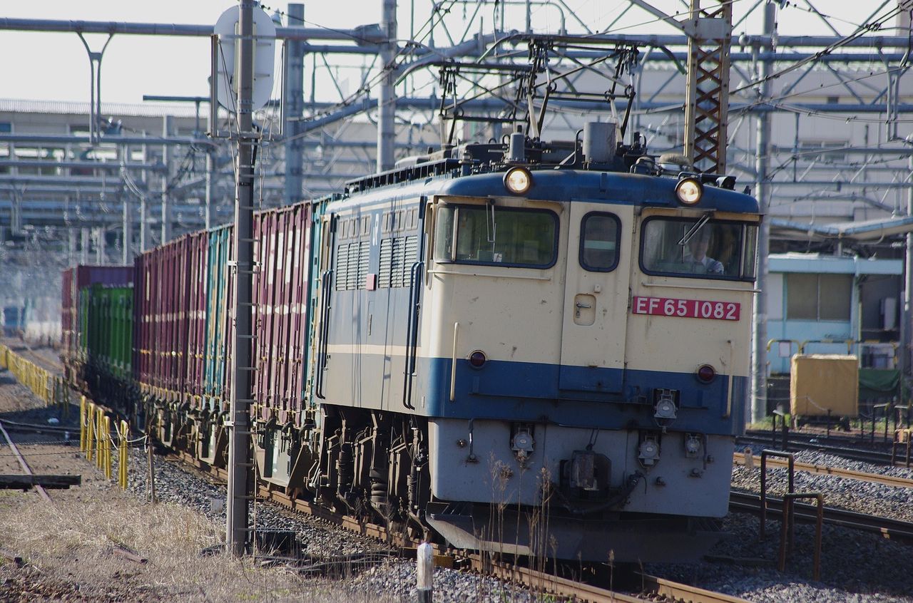 JR東日本/JR貨物 EF65 PF : EF65 1082 [新] 国鉄色 赤プレート