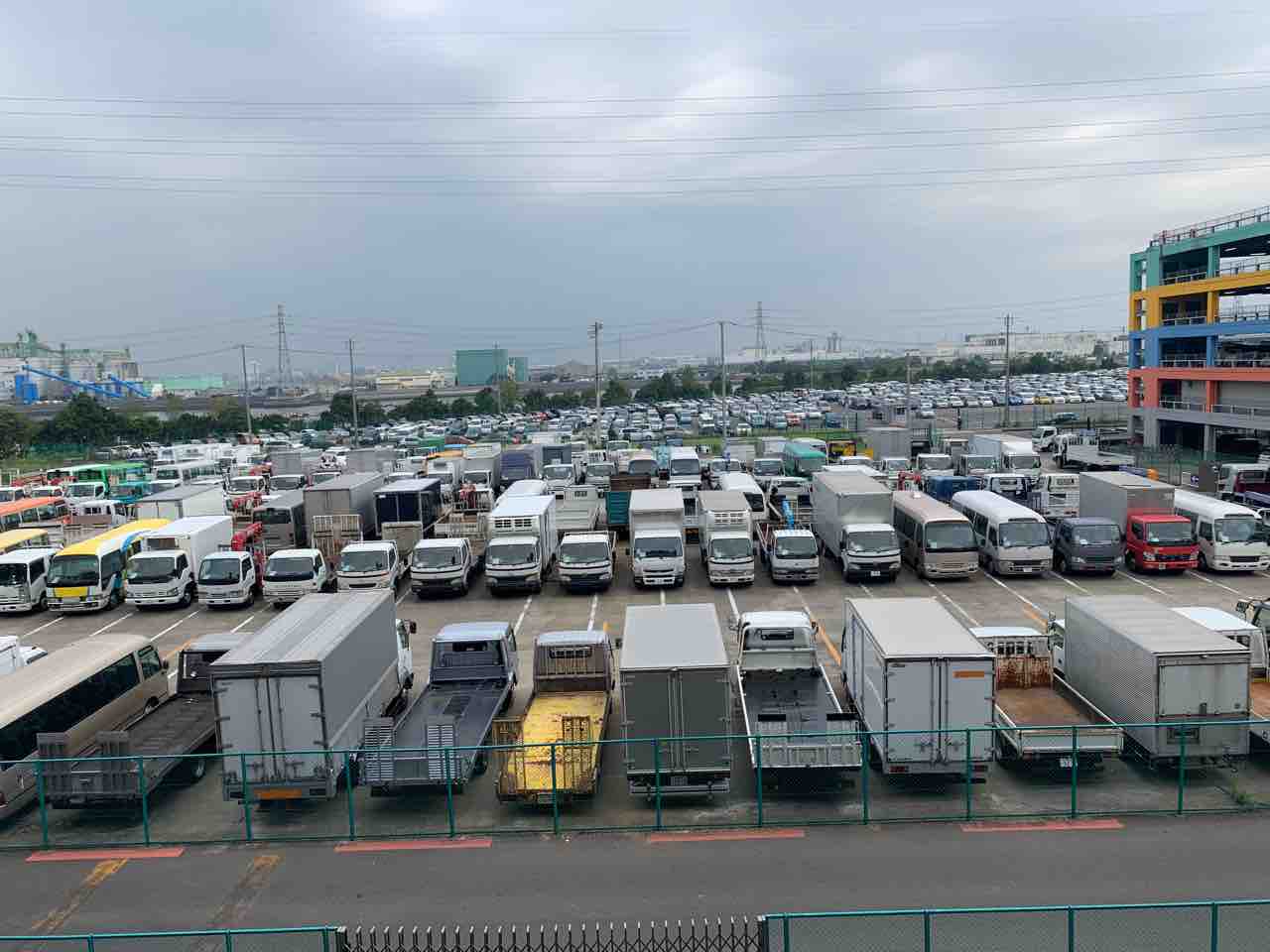 USS名古屋オークション会場 : Puro Auto blog