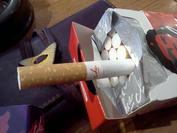 チェ・レッド（シガレット : プロ妖精ぺぺやま